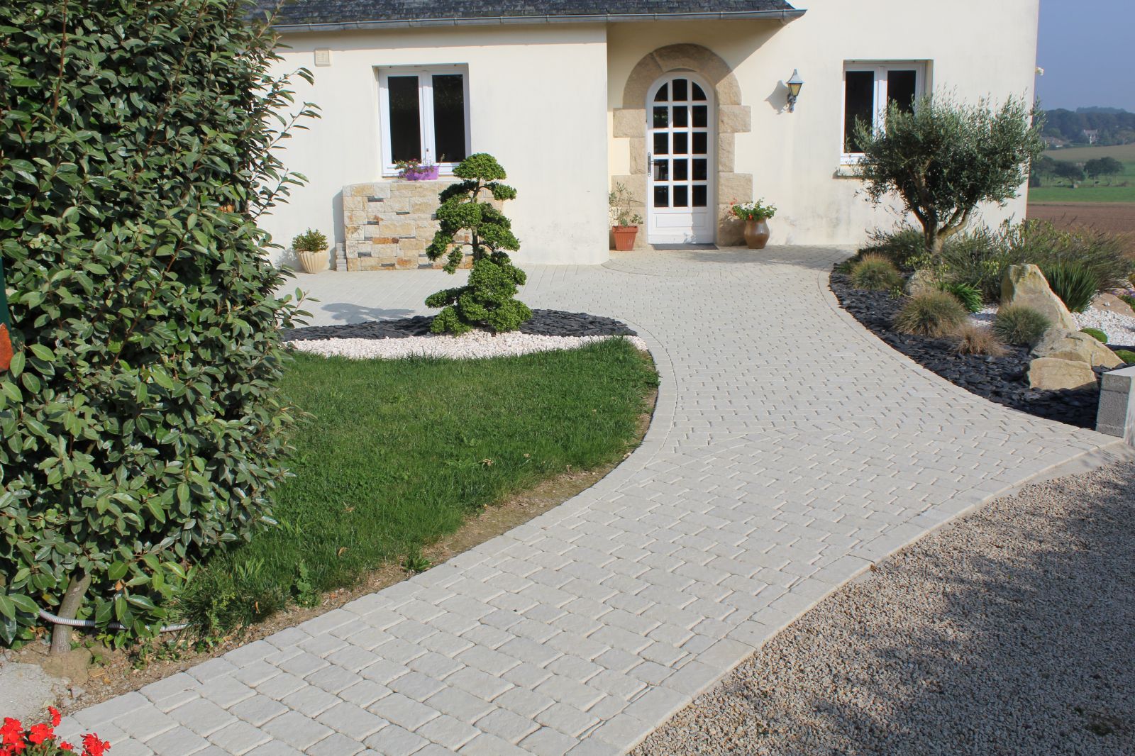 Dallage et pavage de vos allées à Morlaix dans le Finistère
